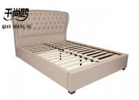 China Black Fabric Platform Tufted Bed Queen Size / Upholstered Wingback Platform Bed for sale