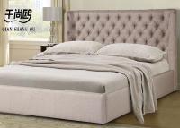 China Royal Headboard Platform Tufted Bed , Upholstered Wood Frame Bed for sale