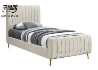 China Soft / Strong Fabric Upholstered Beds European Style Luxurious comfortable for sale
