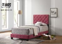 China Gorgeous Fabric Upholstered Beds 160*200cm With Crystal Buttons for sale