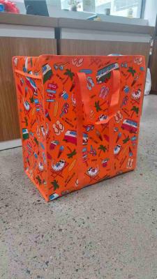China Custom PP Woven Shopping Bags with Eco-Friendly Ink Printing for sale