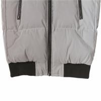 China YKK Zipper Pockets Grey Men's Padded Gilet 100% Nylon Shell for sale