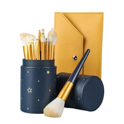 China Wood Handle Makeup Brush Set 12 Pieces Concealer Blush Brow Lip Eye Shadow Brushes for sale