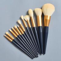 China Wood Handle Makeup Brush Set 12 Pieces Concealer Blush Brow Lip Eye Shadow Brushes for sale