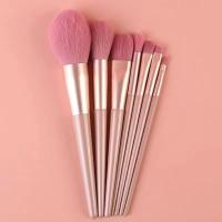 China YUJIE 7-Piece Nude Pink Makeup Brush Set Soft Powder Blush Eyeshadow Brushes for sale