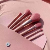 China YUJIE 7-Piece Nude Pink Makeup Brush Set Soft Powder Blush Eyeshadow Brushes for sale