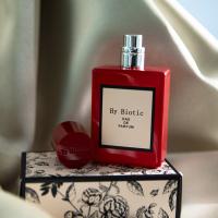China YUCAI Red Flower Joy 50mL Floral Fragrance Perfume Oil Long Lasting Scent for sale