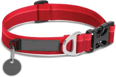 China Easy Cleaning Waterproof Dog Collars No Stink Design Comfortable Lightweight for sale