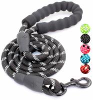 China 5 FT Nylon Dog Leash With Comfortable Padded Handle for sale