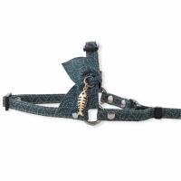 China Fish Charm Cat Harness Collar Leash Set Total Length 47.2 Inches Fashionable Design for sale