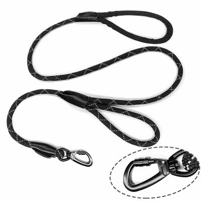 China Traffic Handle Dog Harness Leash No Slip Sturdy Skin Friendly 5 ft For Large Dogs for sale