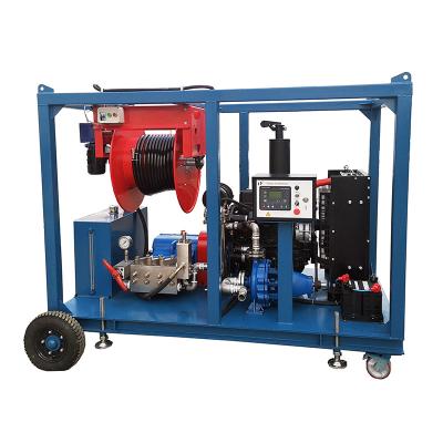 China Cargo Large Underwater Cleaning Machine 22bar 56.7gal/Min Military Vessel Surface for sale