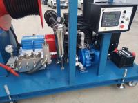 China Boat Bottom Cleaning Machine Wash 215L/Min 90KW for sale