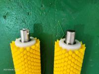 China Fruit Vegetable Cleaning Roller Brush Nylon Yellow Black for sale
