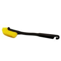 China Soft Bristle Car Wheel Cleaning Brush with Long Plastic Handle for sale