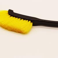 China Soft Bristle Car Wheel Cleaning Brush with Long Plastic Handle for sale