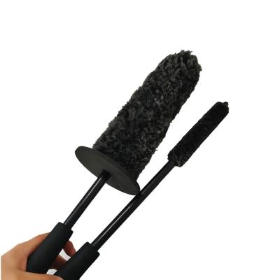 China Microfiber Bristles Flexible Car Wheel Cleaning Brush Non Slip for sale