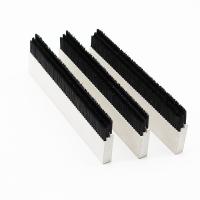 China Customized Flat Lath Strip Wire Row Brush Nylon PP Plastic Plate Brush for sale