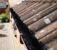 China Galvanized Iron Wire Industrial Cleaning Brushes Eave Gutter Cleaning Brush With PP Bristle for sale