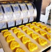 China Innovative Pet Snack Biscuit Maker Automatic Arranging Pet Food Forming Machine For Grass Cake And Pet Biscuits for sale
