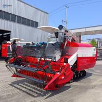 China Large Power Multifunctional Combine Harvester Suitable For Rice Wheat Corn With Grain Tank for sale