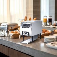 China Hotel Commercial Chain Toaster Automatic Conveyor Bread Toaster High-Efficiency Bun Baking Machine 110-220V for sale