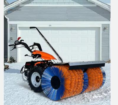 China Football Fields Use Low-priced Blade Blowers, Gasoline Road Sweepers, Snow Sweepers for sale