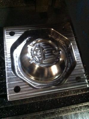China Custom Made Plastic Basin Injection Molding Molds Single / Multi Cavity Steel Material for sale