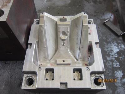 China Hot Runner PET Preform Injection Molding Machine 50mm Neck Mold Long Service Life for sale