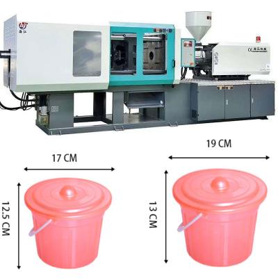 China Fully Automatic 3600KN Voltage Control System Auto Injection Molding Machine For Plastic Products for sale