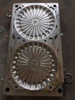 China Standard Plastic Spoon Injection Molding Molds 50 Cavities H13 Material for sale