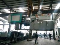 China Low Noise Auto Injection Molding Machine Two Cavities For Bottle Products for sale