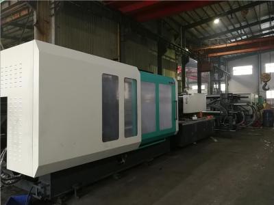 China Poultr Drinker / Feeder Plastic Injection Molding Machine 530 Ton Low Failure Rate for sale