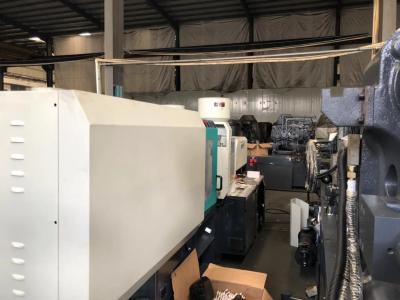 China 16 Cavities Pet Polymer Injection Molding Machine For Household Appliances for sale