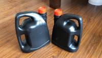 China Lubricating Oil Cap Injection Molding Molds S136 Material With Long Service Life for sale