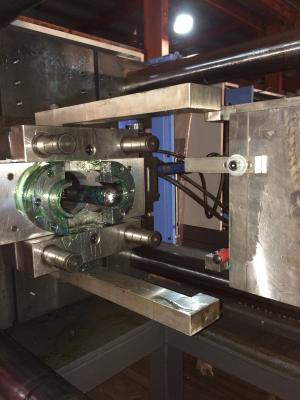 China 5 Gallon Plastic Bottle Mould Plastic Injection Mold Making Machine for sale