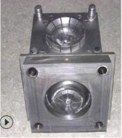 China Custom Auto Injection Molding Machine Automobile Turn Signal Mould ISO9001 Passed for sale