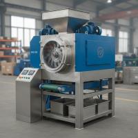 China SKD-11 Blade Material Plastic Pulverizer Equipment Machineweight 350 Kg Plastic Grinding Machine for Continuous Operation for sale