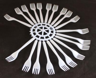 China Tableware Custom Injection Molding / Plastic Moulding Machine ISO9001 Approval for sale