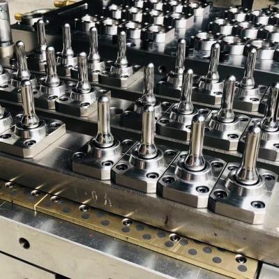 China Pin Valve Pet Preform Mould Without Gate 28 Mm Neck 32 G Weight for sale