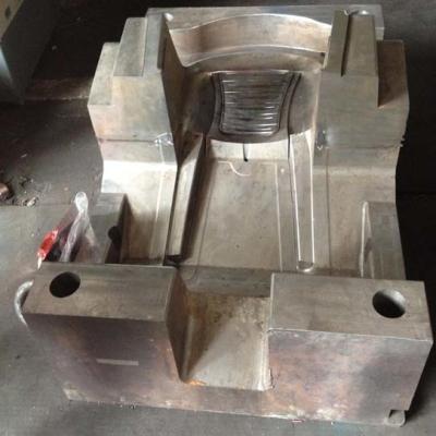China PP Material Injection Molding Molds 5 Million Shot Adult Chair With Handle Mould for sale
