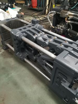China Haijiang plastic injection molding machine , 80tons~3000tons for sale