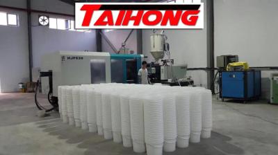 China 1400KN plastic injection molding machine , make small plastic products for sale