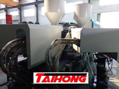 China Disposal Spoon Plastic Injection Machine / Plastic Injection Molding Equipment for sale
