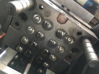 China Custom Household Plastic Injection Molding Machine Color Egg Container Mould for sale