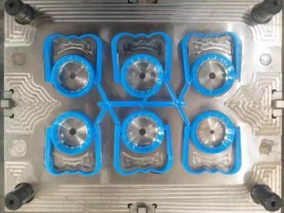 China 6 Cavities Auto Injection Molding Machine For Plastic Beverage Bottle Handle Mold for sale