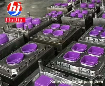 China Custom 2-4 Cavities Auto Injection Molding Machine For Plastic Food Container for sale