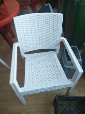 China Multi Cavity Injection Molding Molds Cold Runner For Home Boss Chair Making for sale