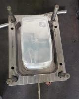 China Plastic Lunch Box Auto Injection Molding Machine Customized With Hot Runner for sale