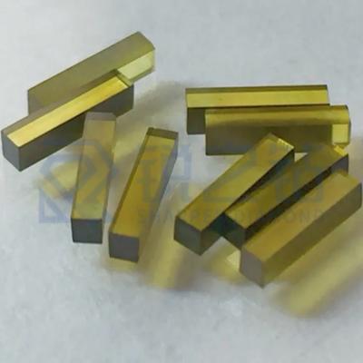 China SCD11 4x0.6x0.6mm Yellow HPHT Diamond Plate With Full Four 90 Degree Corners for sale